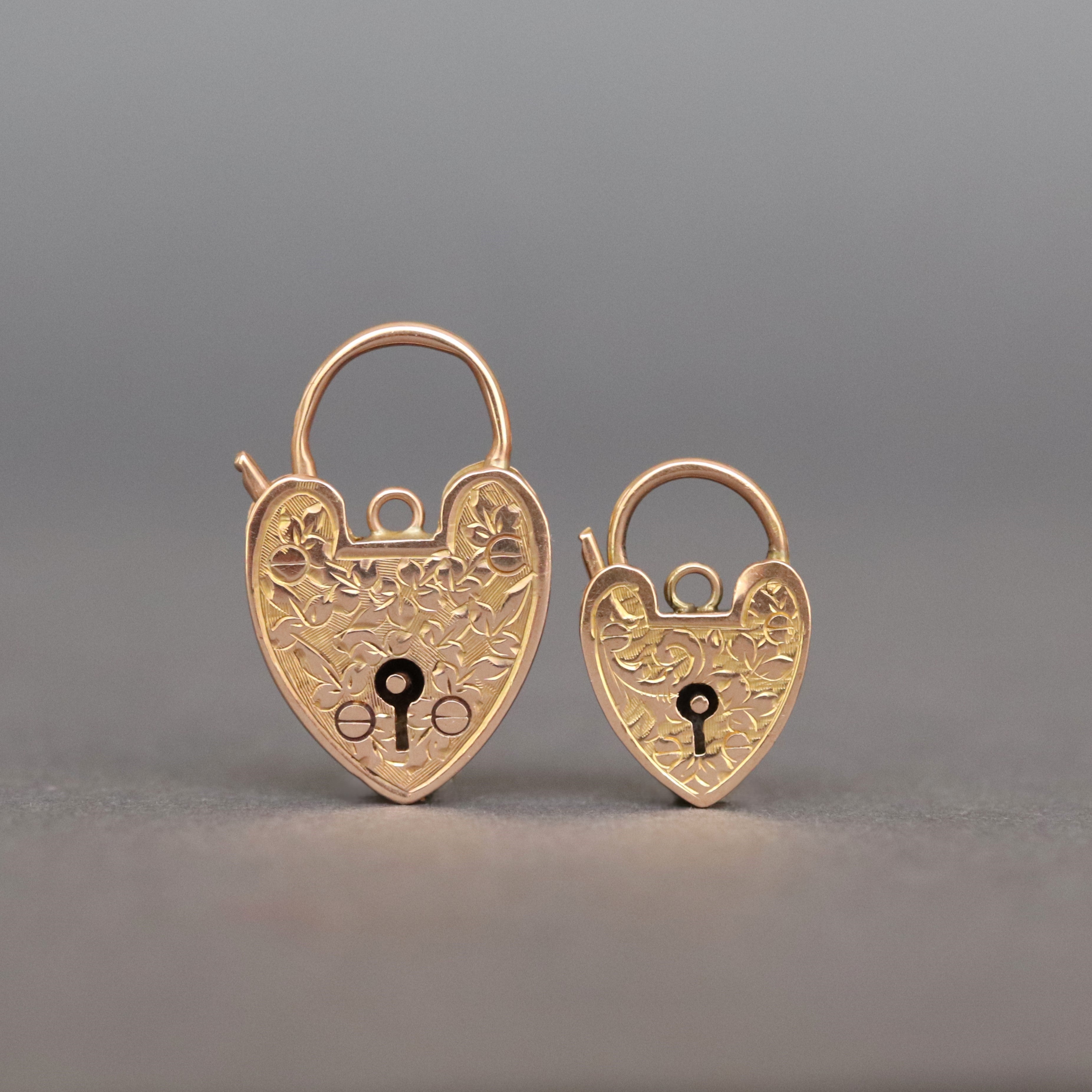 Antique heart padlock with ivy engraving in 9ct gold - two sizes – Onyx ...