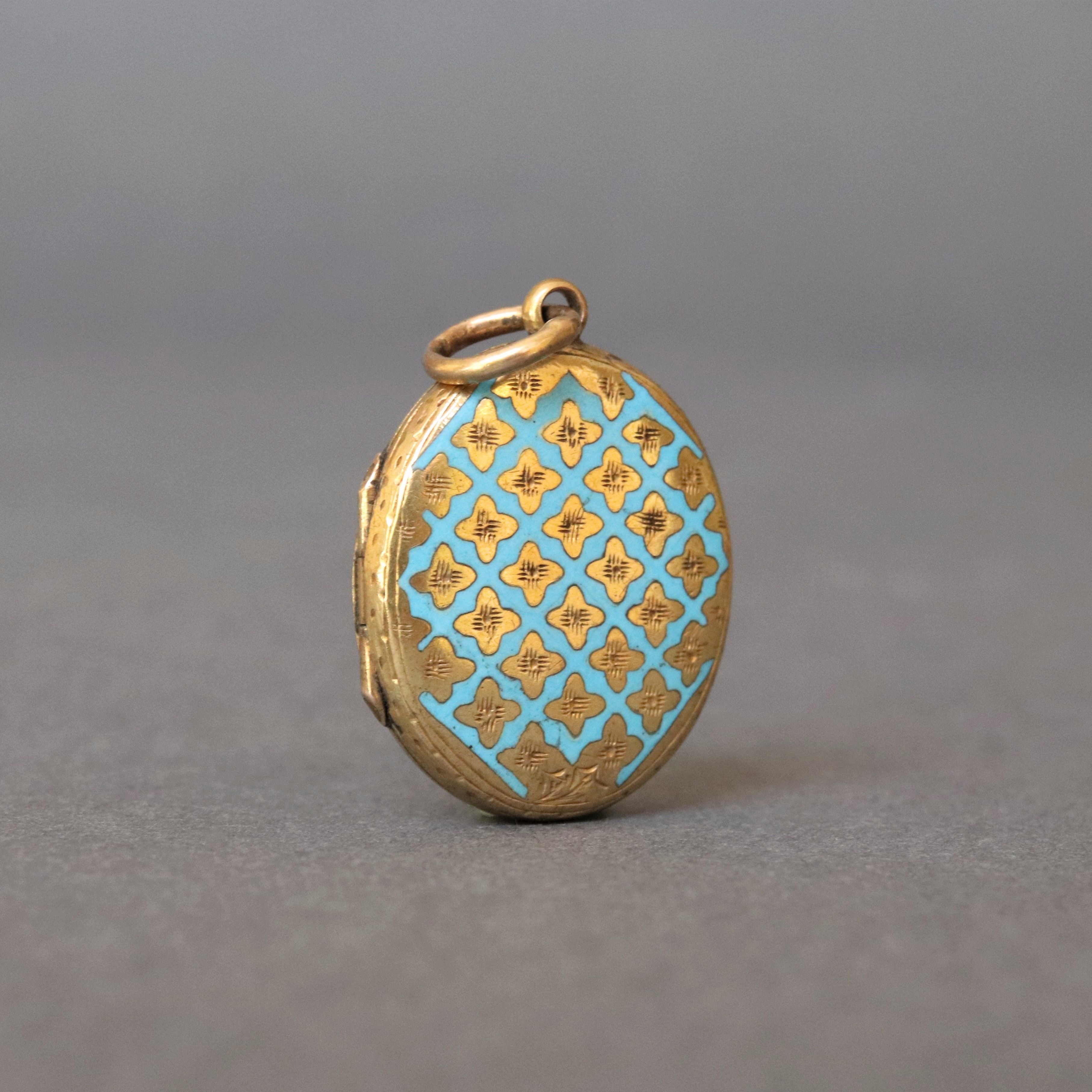 Antique Victorian era blue enamel lattice locket in 18ct gold – Onyx ...