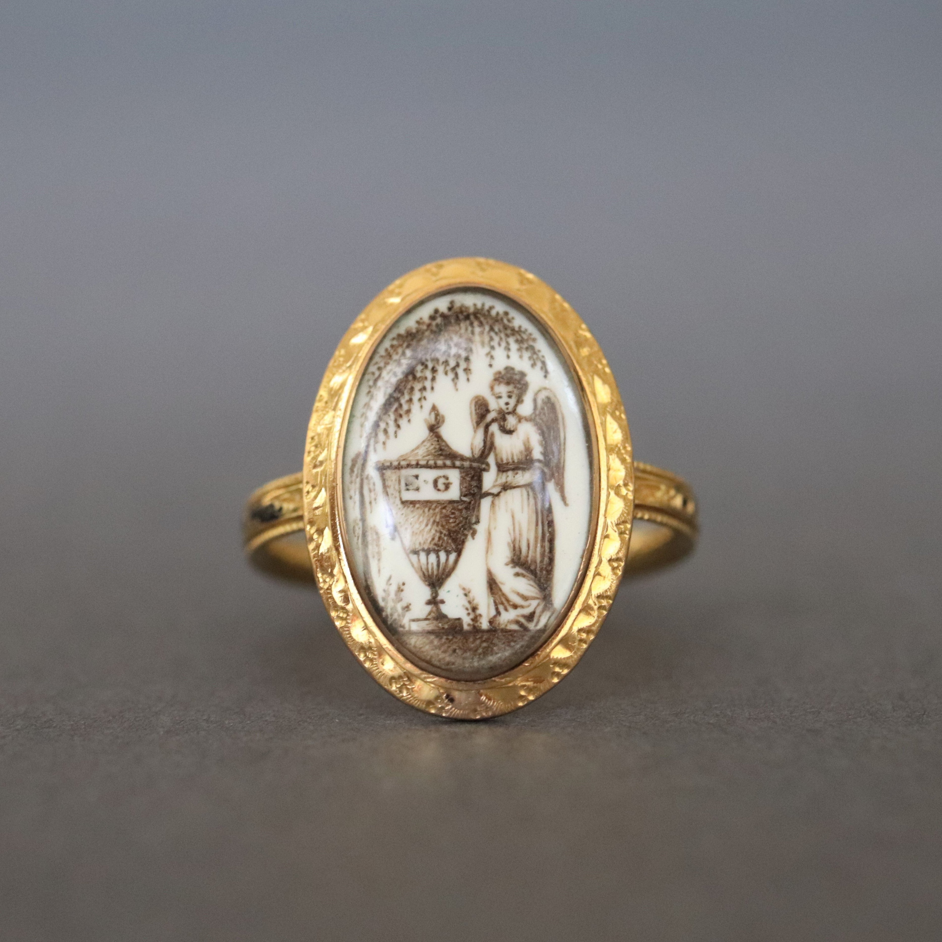 Antique Georgian sepia mourning ring with angel in 14ct gold – Onyx and Elm